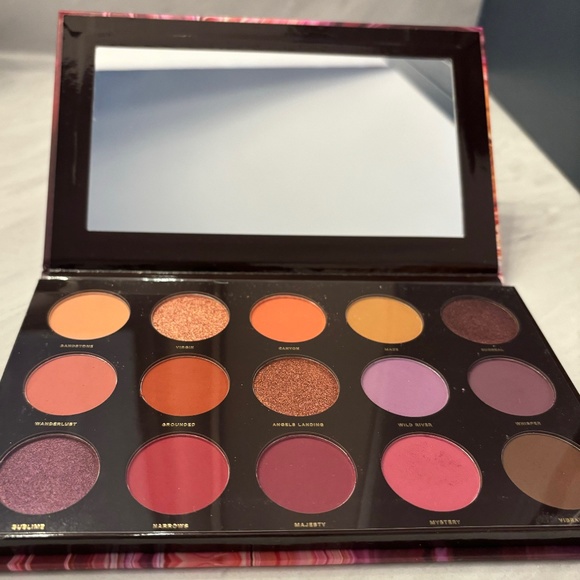 hipdot | Makeup | Hipdot Zion Eyeshadow Palette | Poshmark